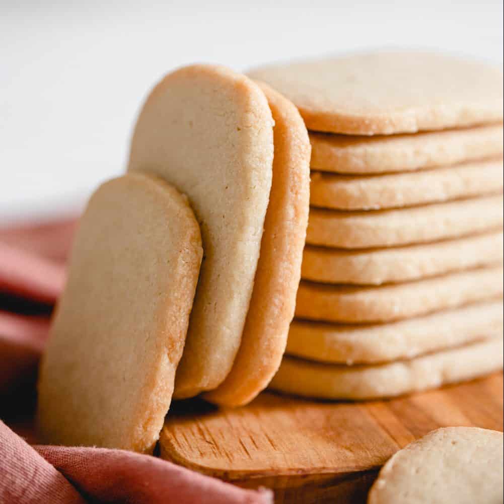 Simple Maple Shortbread Cookies › Bread Baking Babe